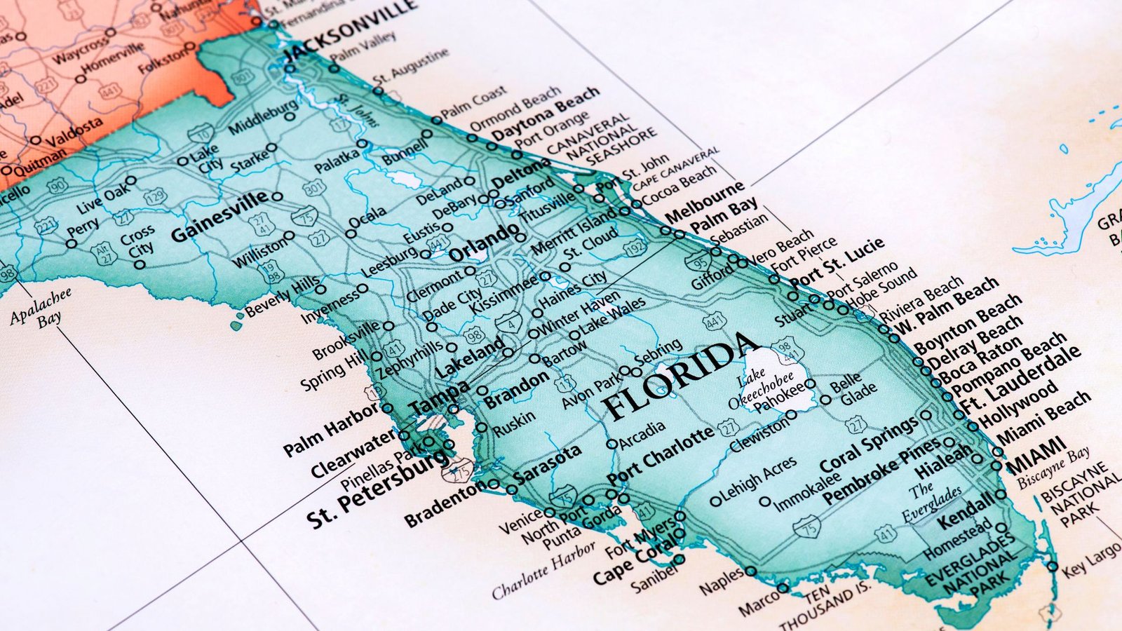 Ley SB 7016 Florida: Oportunidad para médicos extranjeros